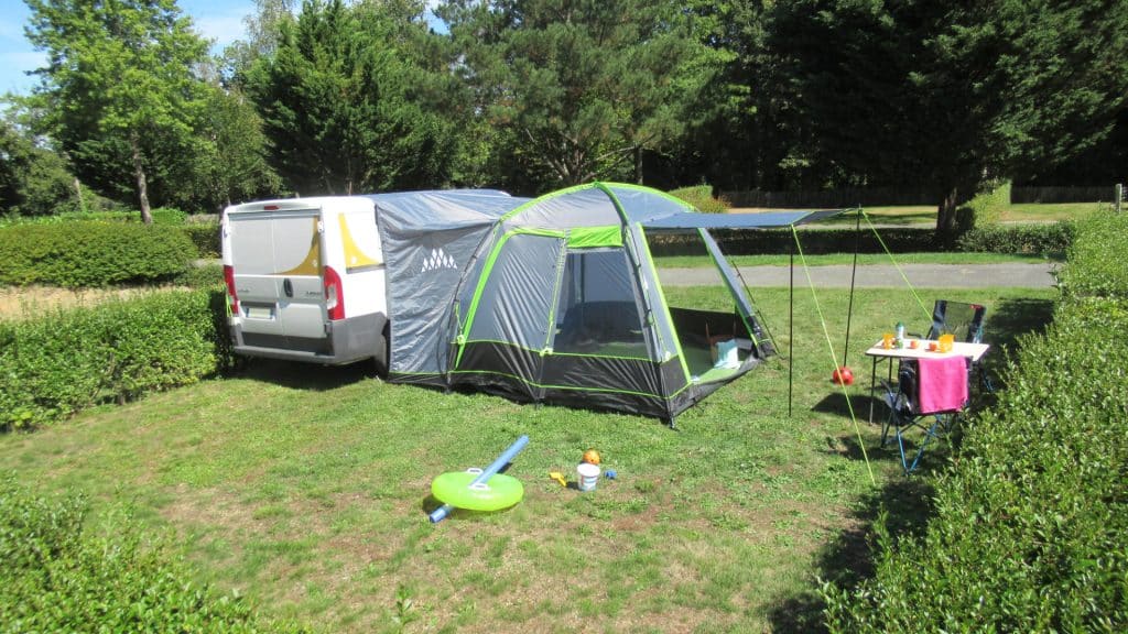 Camping la Garangeoire - Emplacement camping avec sanitaire privé